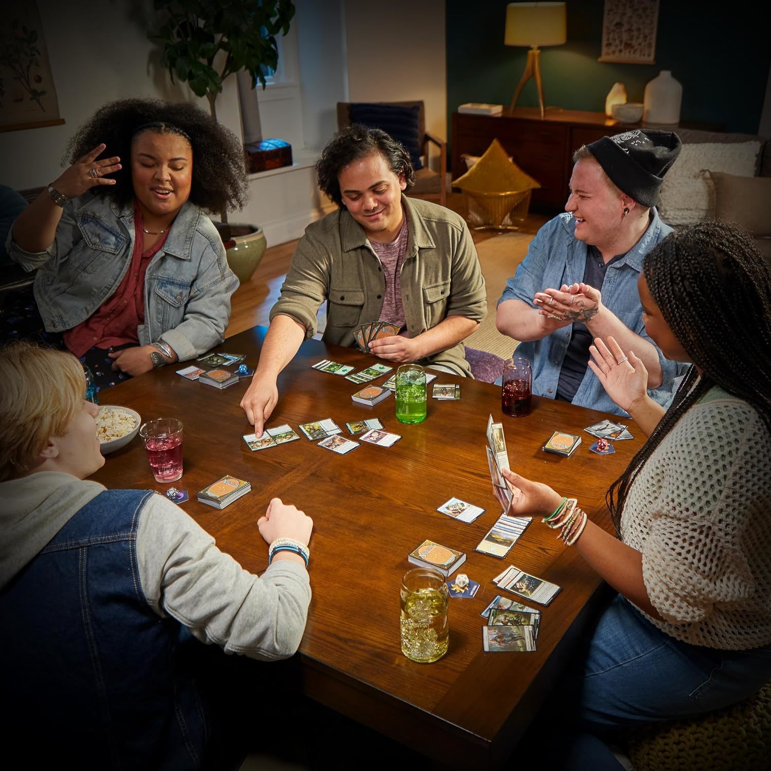 Magic The Gathering: The Lost Caverns of Ixalan Commander Deck - Blood ...