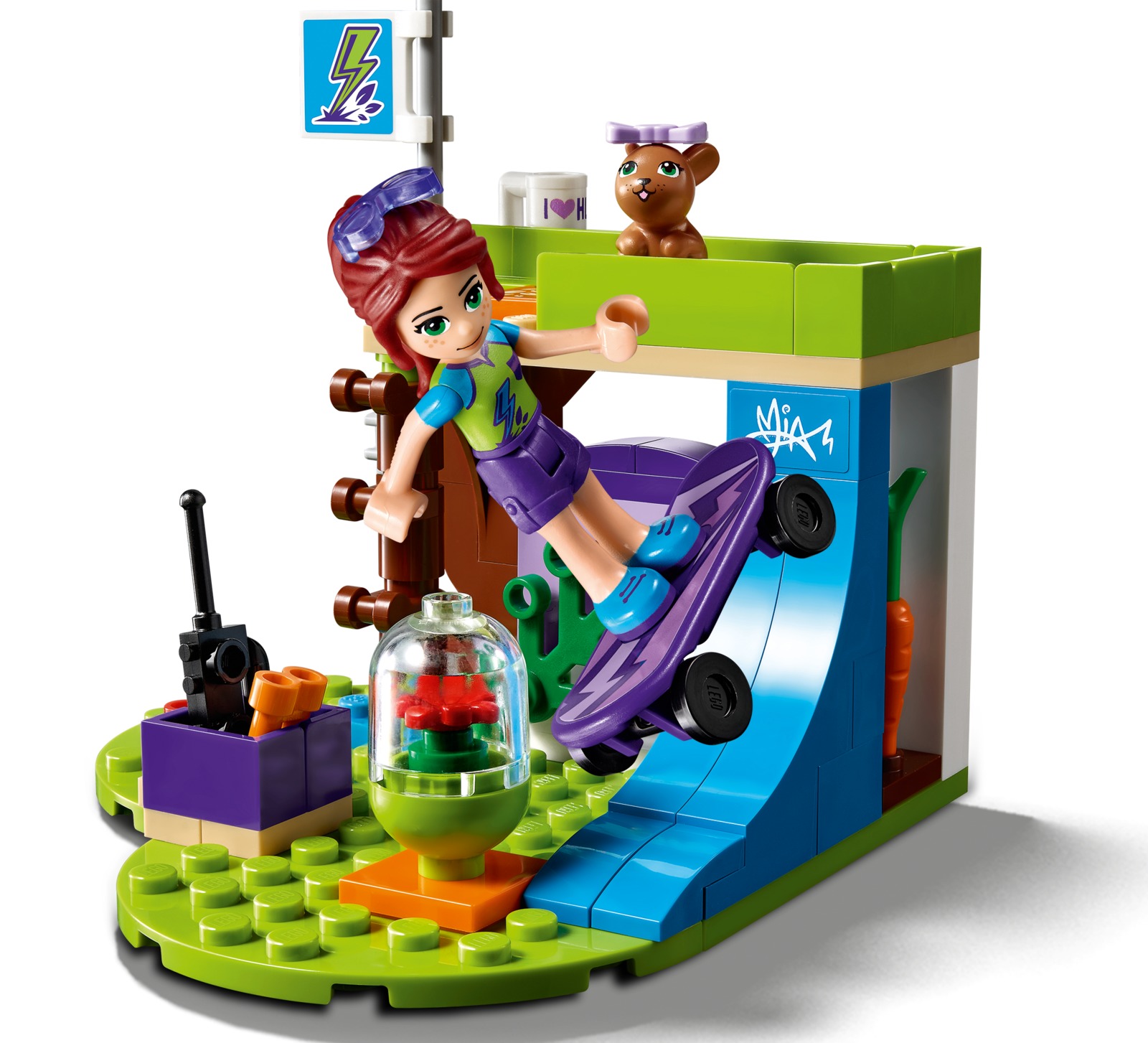 Buy LEGO Friends: Mia's Bedroom (41327) at Mighty Ape Australia