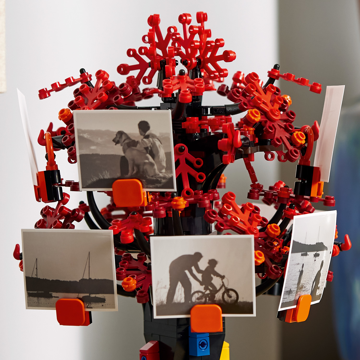 Buy LEGO Ideas - Family Tree at Mighty Ape Australia