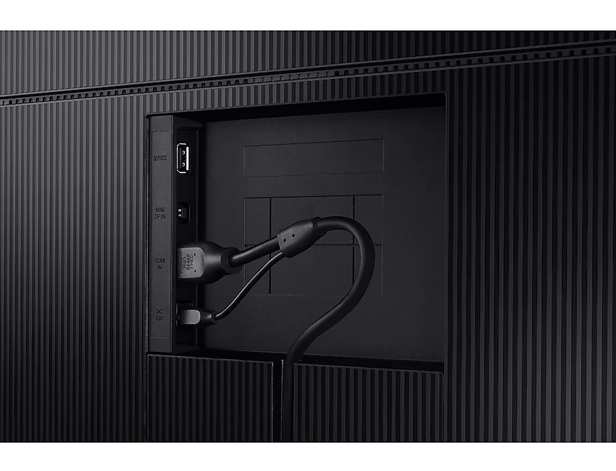 32" Samsung Space-Saver Monitor | at Mighty Ape NZ