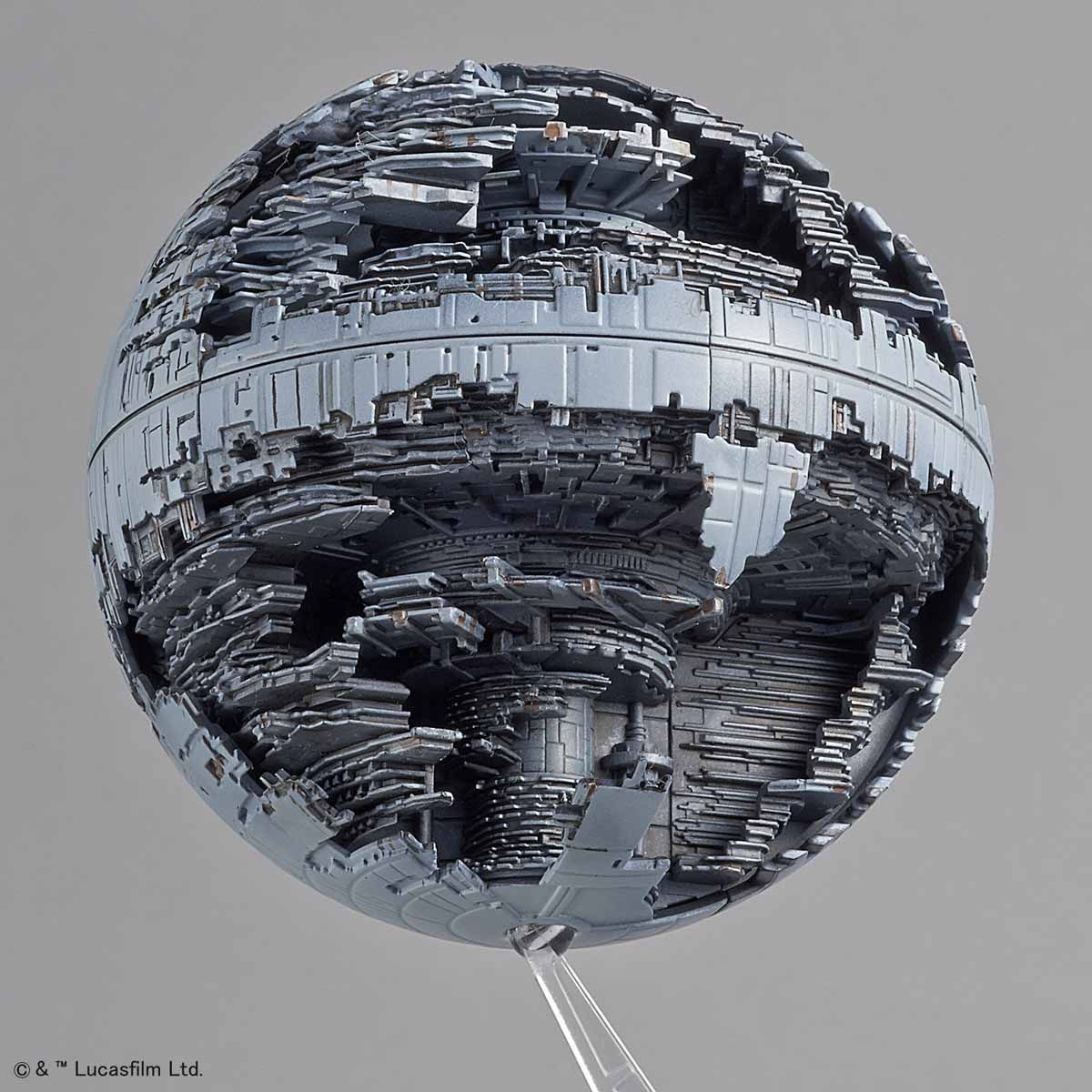 Star Wars: 1/2,700,000 Death Star II & 1/14,500 Star Destroyer - Model ...
