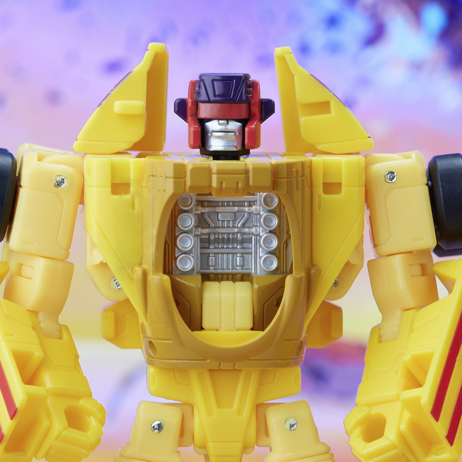 Transformers Generations: Legacy Series - Deluxe - Dragstrip Images at ...