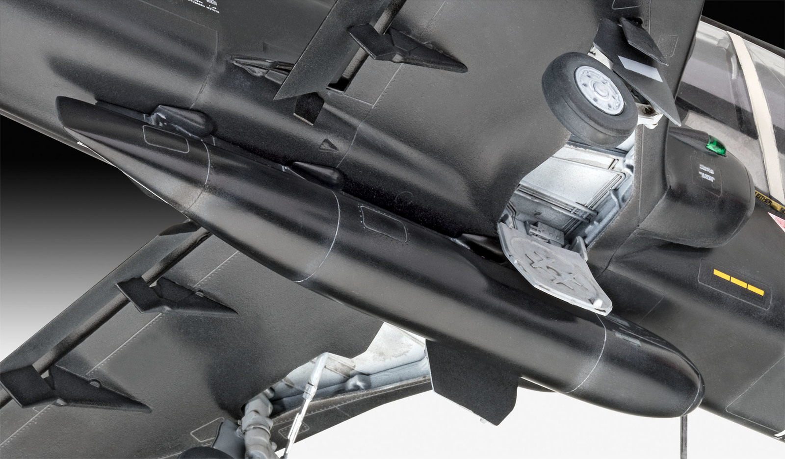 Revell: 1/32 BAe Hawk T2 - Model Kit | at Mighty Ape NZ