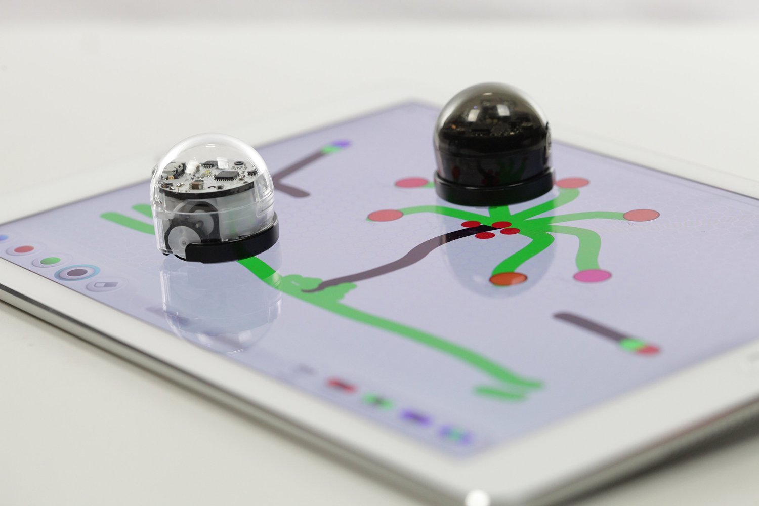 Ozobot Programmable Robot - 2 Pack Images at Mighty Ape NZ