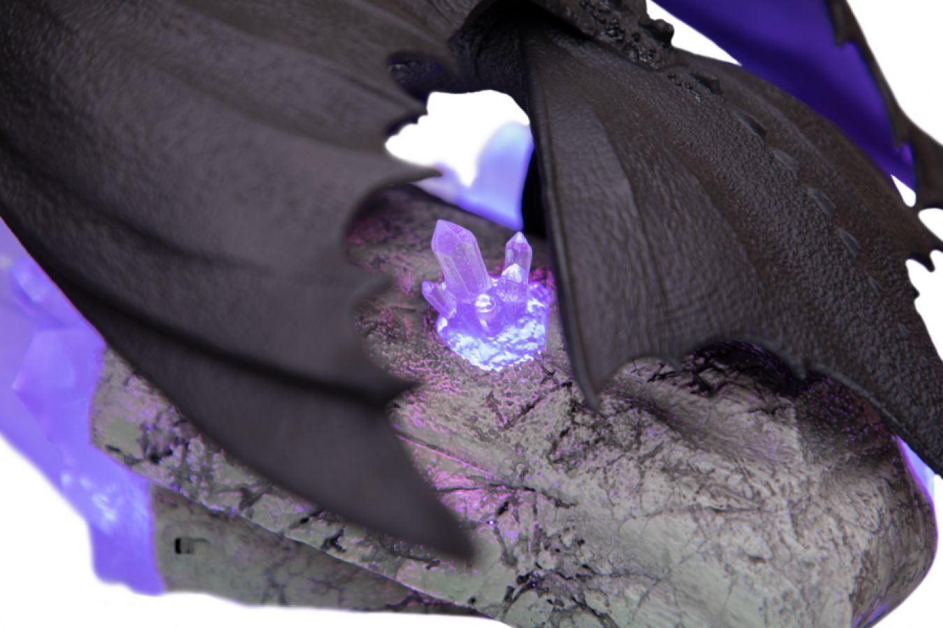 Toothless on Crystals - 8" Light-Up Statue | at Mighty Ape NZ