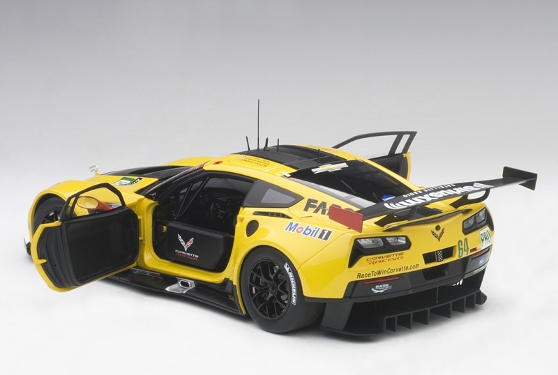 1/18 Chevrolet Corvette C7.R Le Mans - Diecast Model | at Mighty Ape NZ