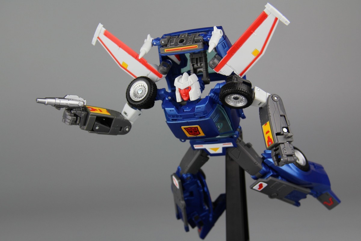 Transformers Masterpiece - MP25 Tracks Figure | at Mighty Ape NZ
