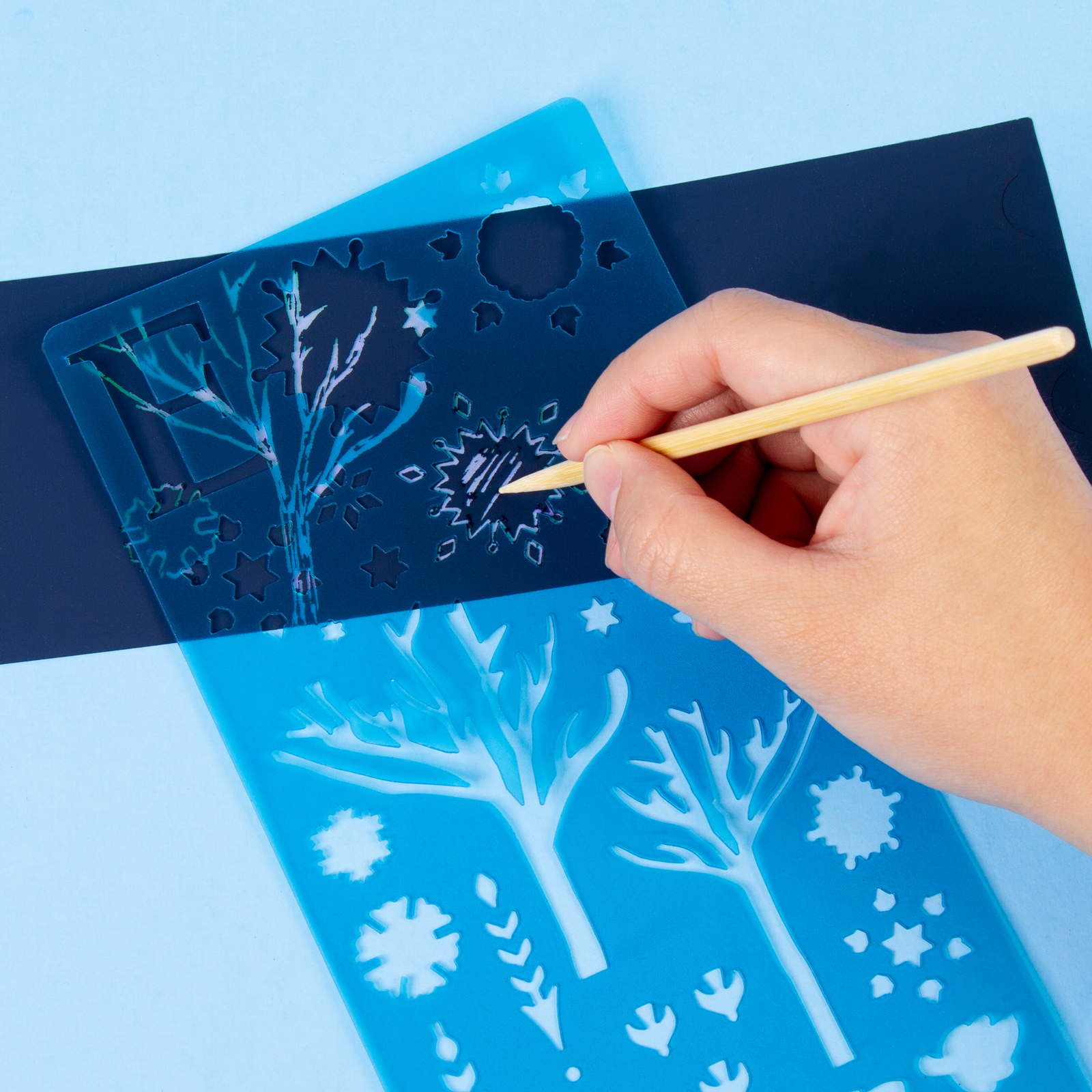 Buy Make It Real: Frozen 2 - Light Up Cosmic Art Projector at Mighty Ape NZ