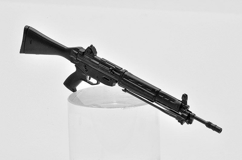 1/12 Howa Type 89 Assault Rifle - Model Kit | at Mighty Ape NZ