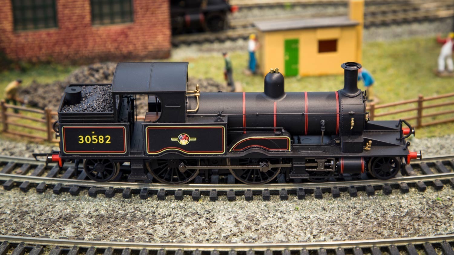 BR 4-4-2T Adams Radial 415 Class - Late BR | at Mighty Ape NZ