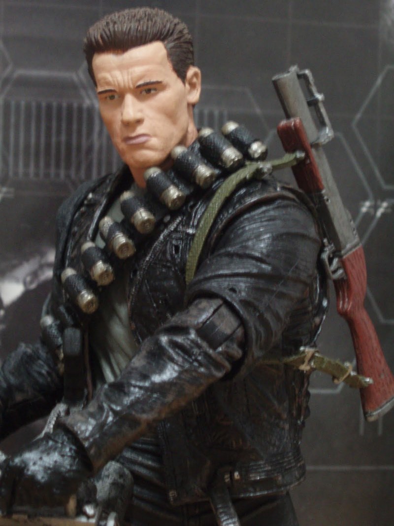 Terminator 2 T-800 "Cyberdyne Showdown" Action Figure - Series 2 | at ...