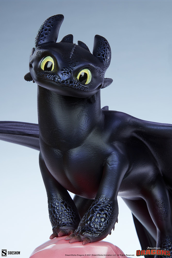 Toothless - 12" Statue | at Mighty Ape NZ