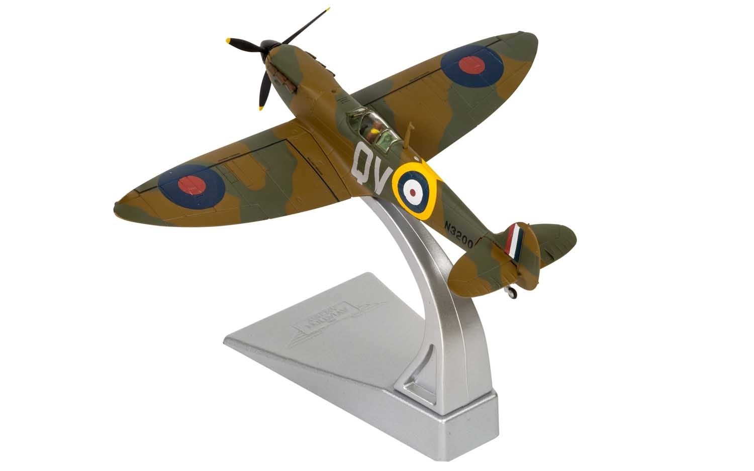 Corgi: 1/72 Supermarine Spitfire Mk.1a N3200 'QV' - Diecast Model | at ...