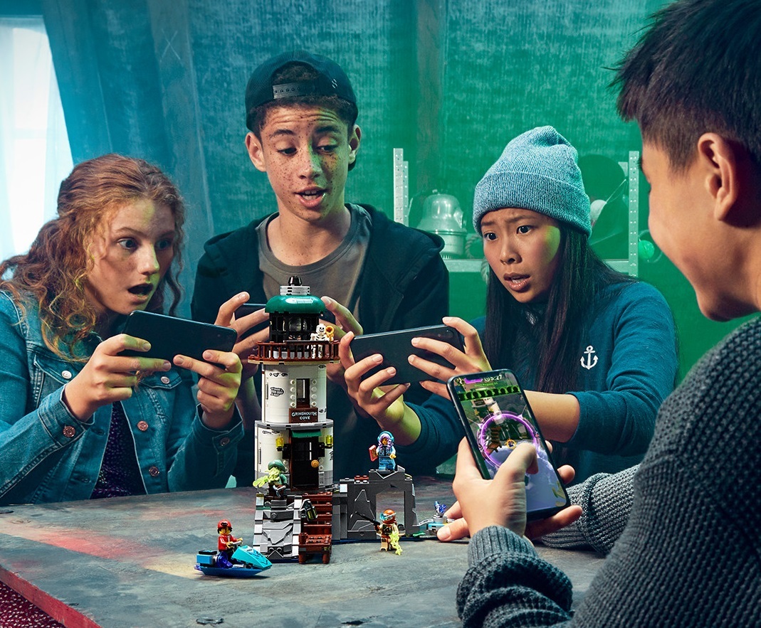 Buy LEGO Hidden Side - The Lighthouse of Darkness at Mighty Ape NZ