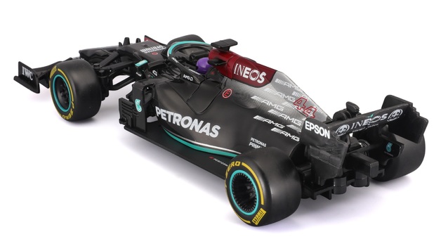 Buy Maisto: Tech Premium RC - Mercedes AMG F1 W12 at Mighty Ape NZ