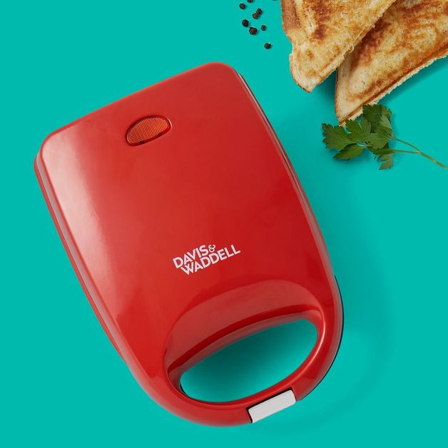 Davis & Waddell: Electric Mini Jaffle Maker | at Mighty Ape NZ