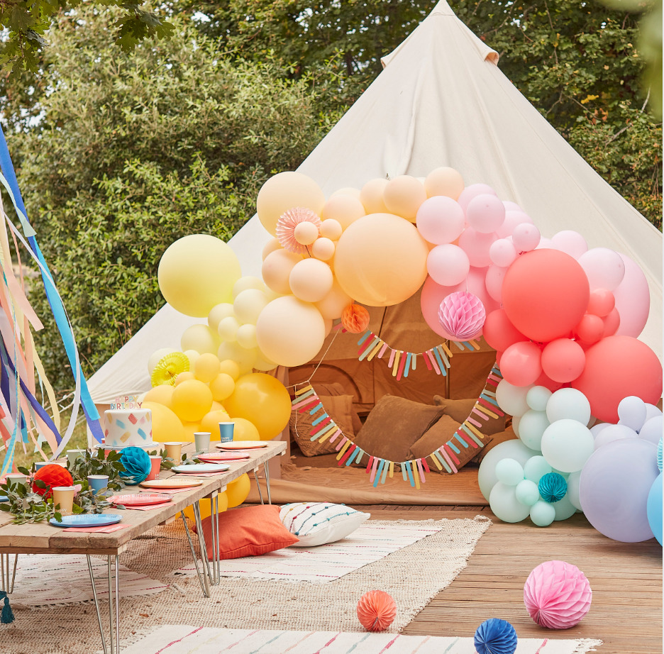 Ginger Ray: Party Balloon Mosaic Stand | at Mighty Ape NZ