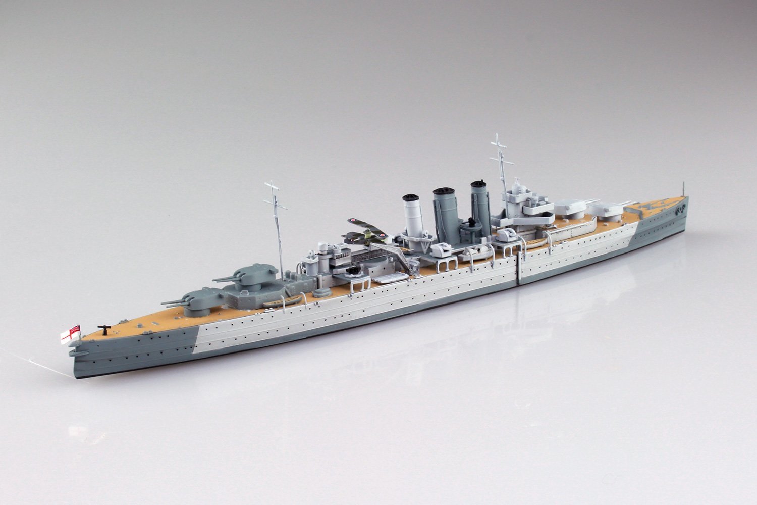 Aoshima: 1/700 HMS Dorsetshire Heavy Cruiser - Model Kit | at Mighty Ape NZ
