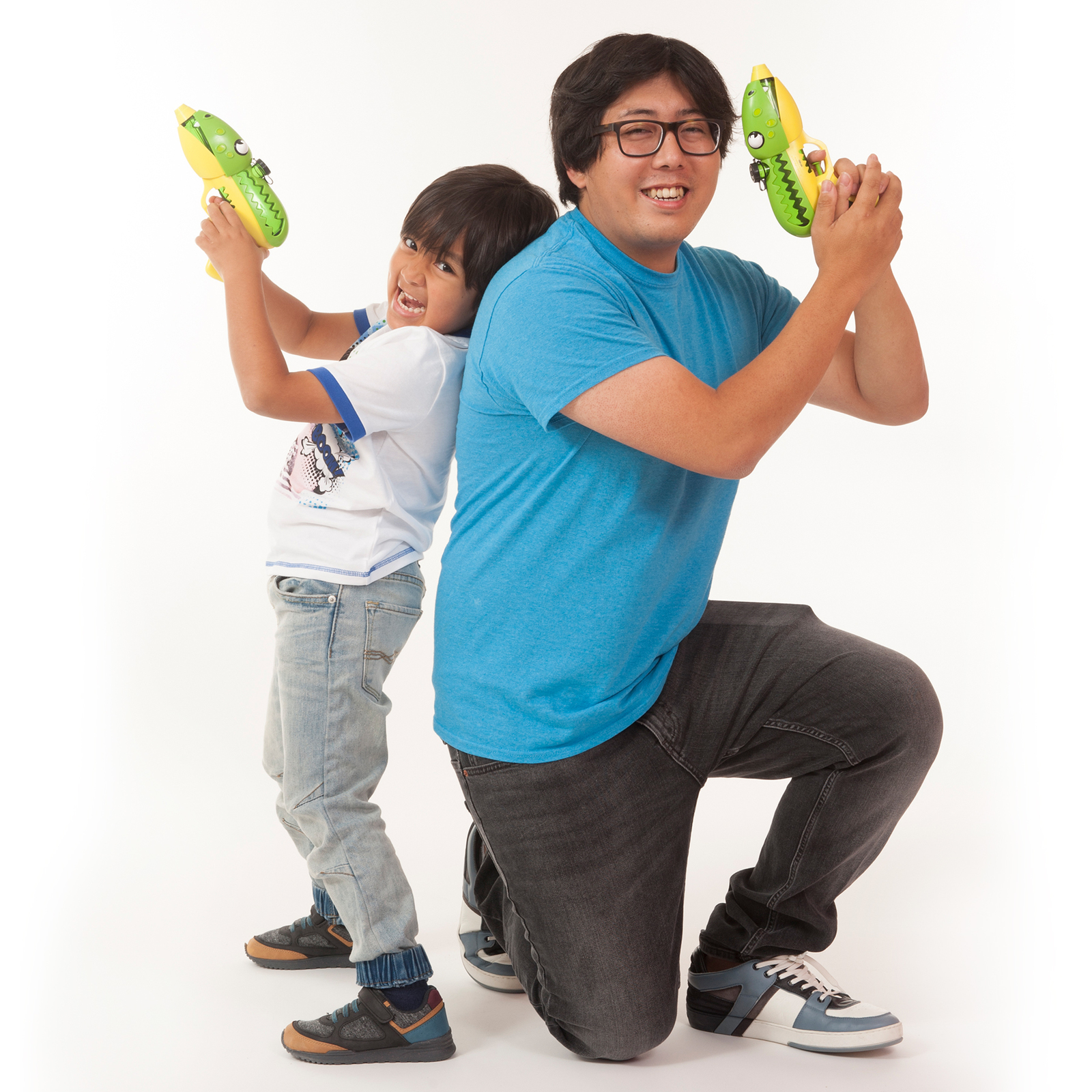 Buy Ryan's - Instant Slime Blaster at Mighty Ape NZ
