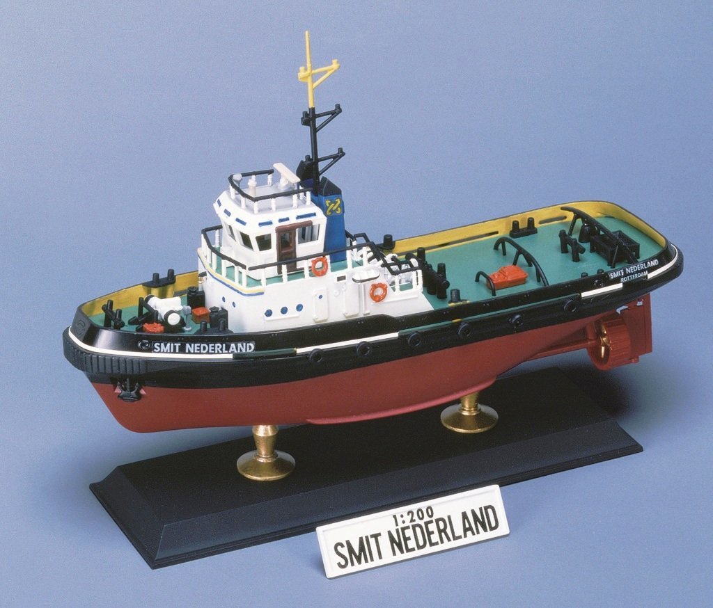 Aoshima: 1/200 Tugboat Smit Nederland - Model Kit Images at Mighty Ape NZ