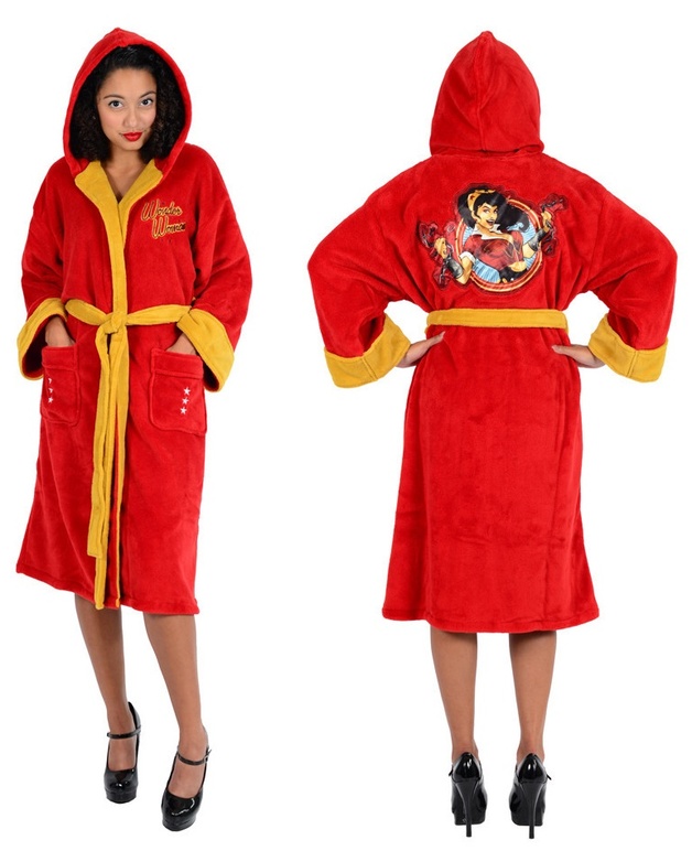 DC Comics Bombshells - Wonder Woman Fleece Bathrobe | Women's | at ...