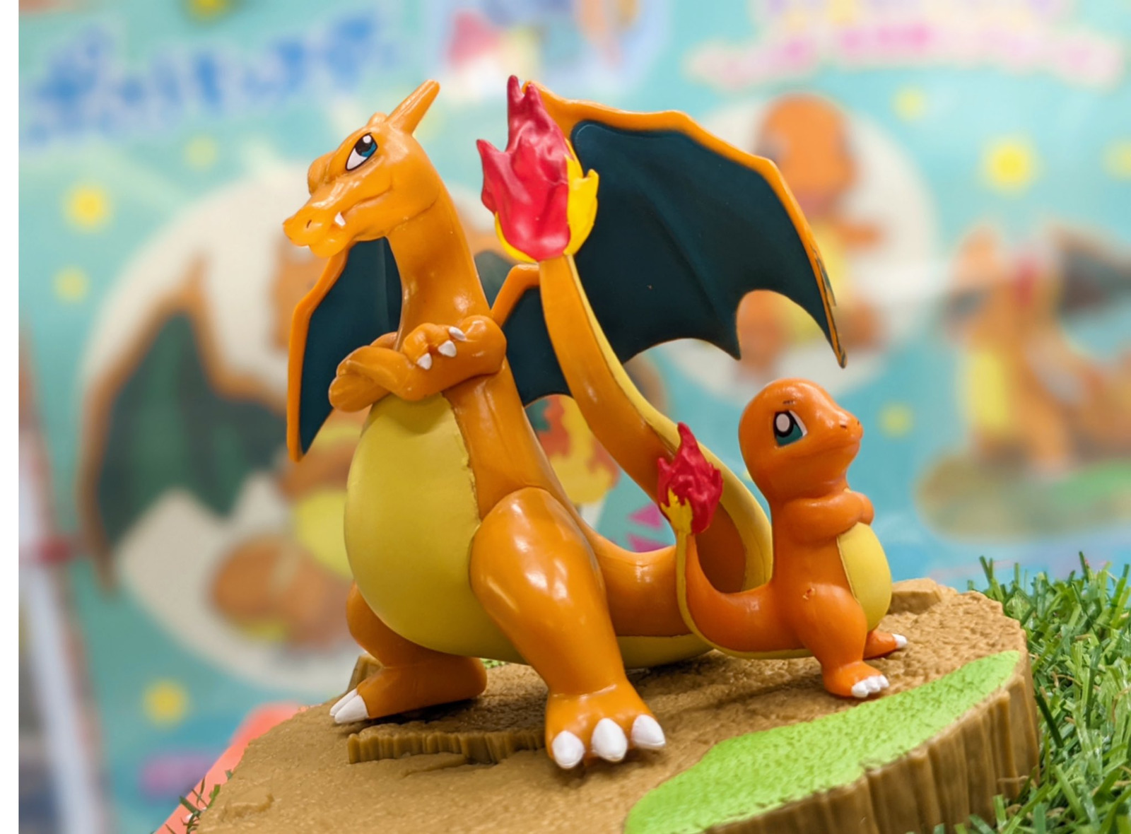 Charizard & Charmander - PVC Figure | at Mighty Ape NZ