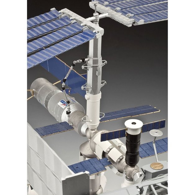 Revell Space Station