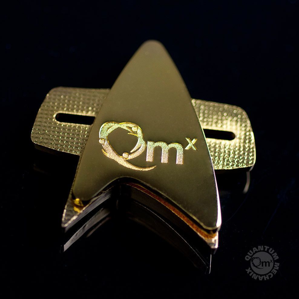 Star Trek: Communicator Badge Replica | at Mighty Ape NZ