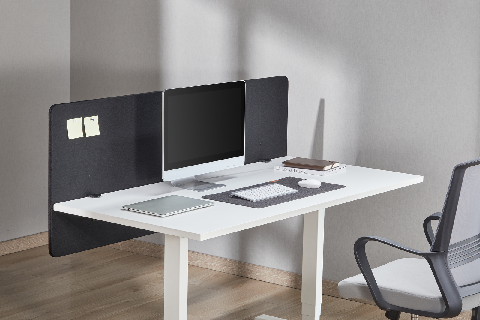 Buy Gorilla Office: Desk Screen Black 1500x600mm at Mighty Ape NZ