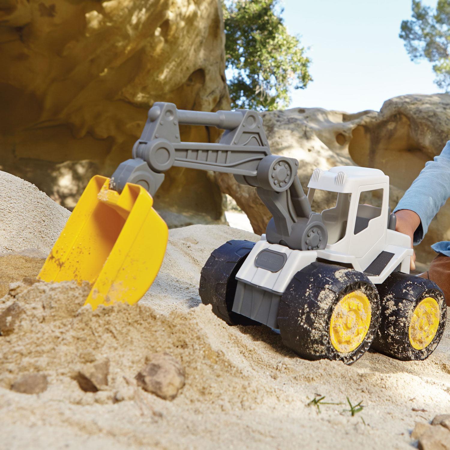 Buy Dirt Diggers - Excavator at Mighty Ape NZ