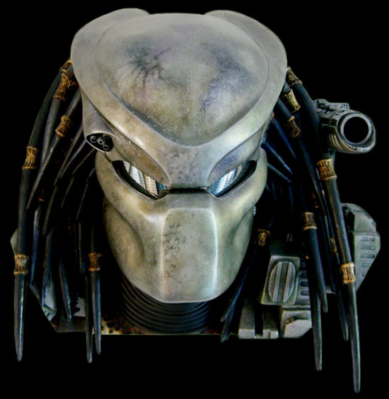 Predator - 1:1 Scale Bio Helmet With Trophy Wall Mount Display (Limited ...