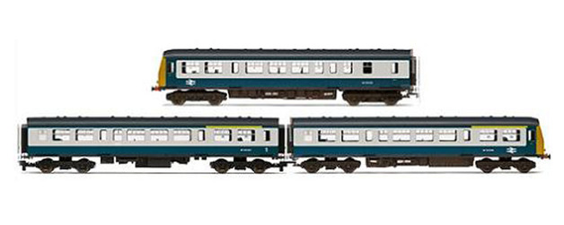 Hornby BR Class 101 Diesel Multiple Unit 00 Gauge Train Pack - Blue ...