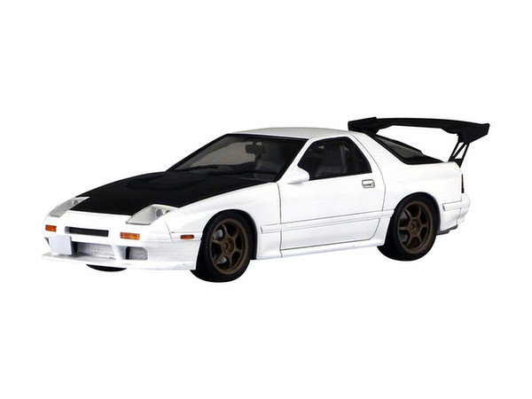 1/24 FC3S Rx-7 (Ryosuke Takahashi) - Model Kit | at Mighty Ape NZ