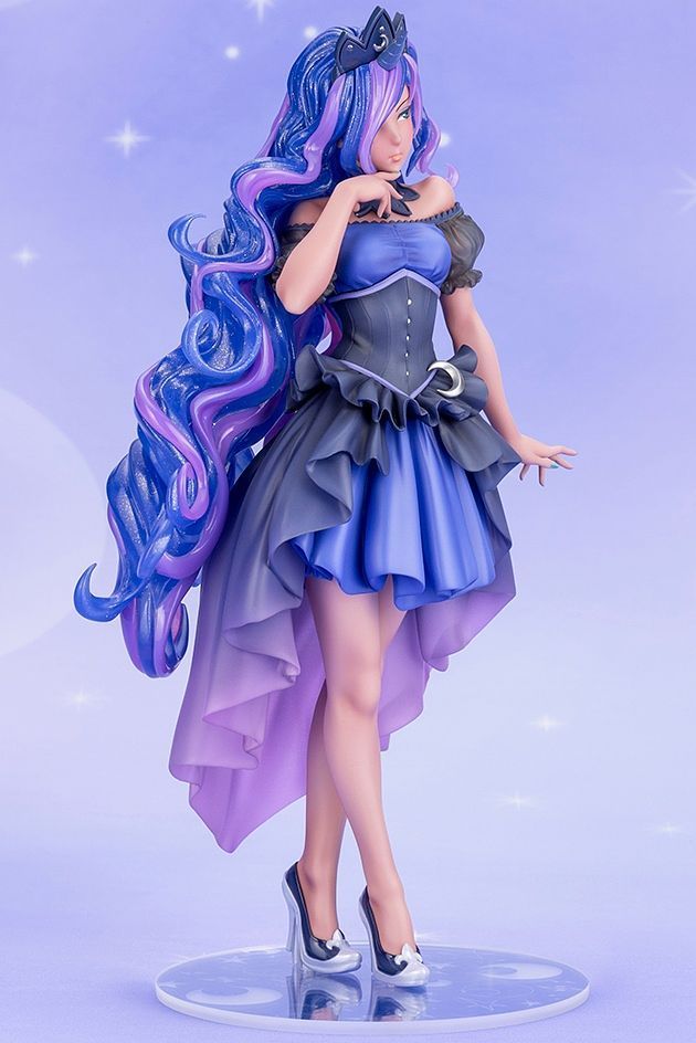 Princess Luna - PVC Figure | at Mighty Ape Australia