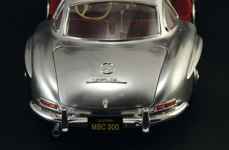 1/16 Mercedes Benz 300 SL Gull Wing - Model Kit | at Mighty Ape NZ