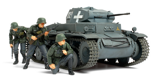 Tamiya German Panzer II Ausf.C (Polish Campaign) 1:35 Model Kit Images ...