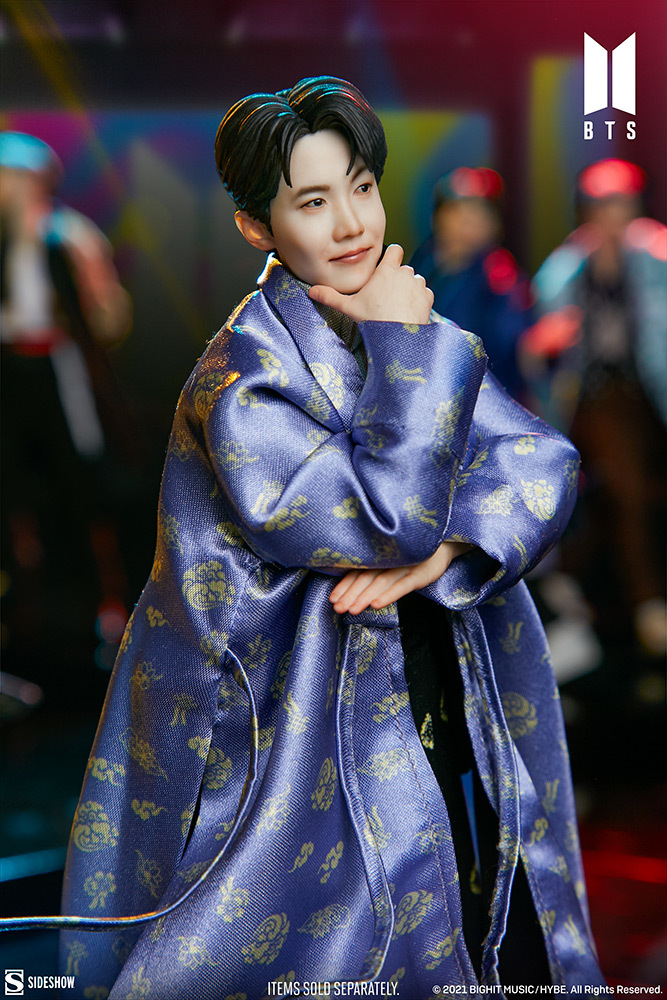 J-Hope (IDOL) - Deluxe Statue | at Mighty Ape NZ