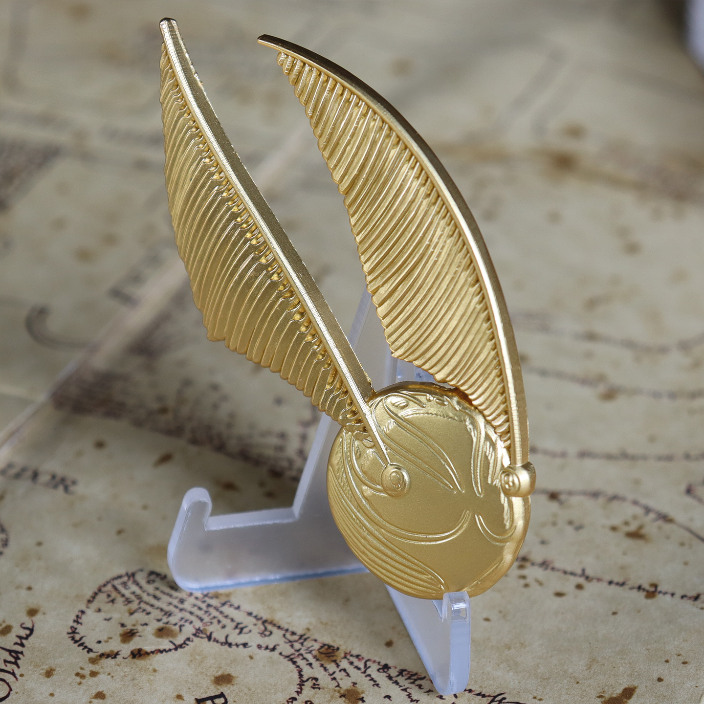 Harry Potter: Golden Snitch - Oversized Pin Badge | at Mighty Ape NZ